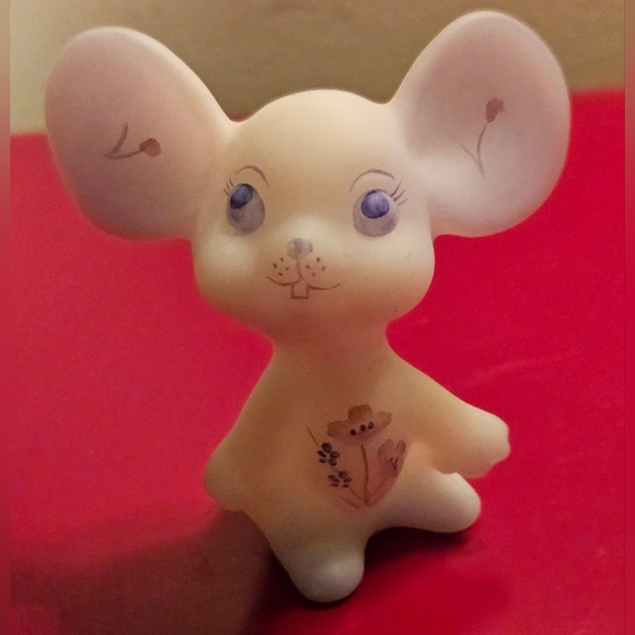 Fenton | Other | Fenton Satin Glass Mouse | Poshmark